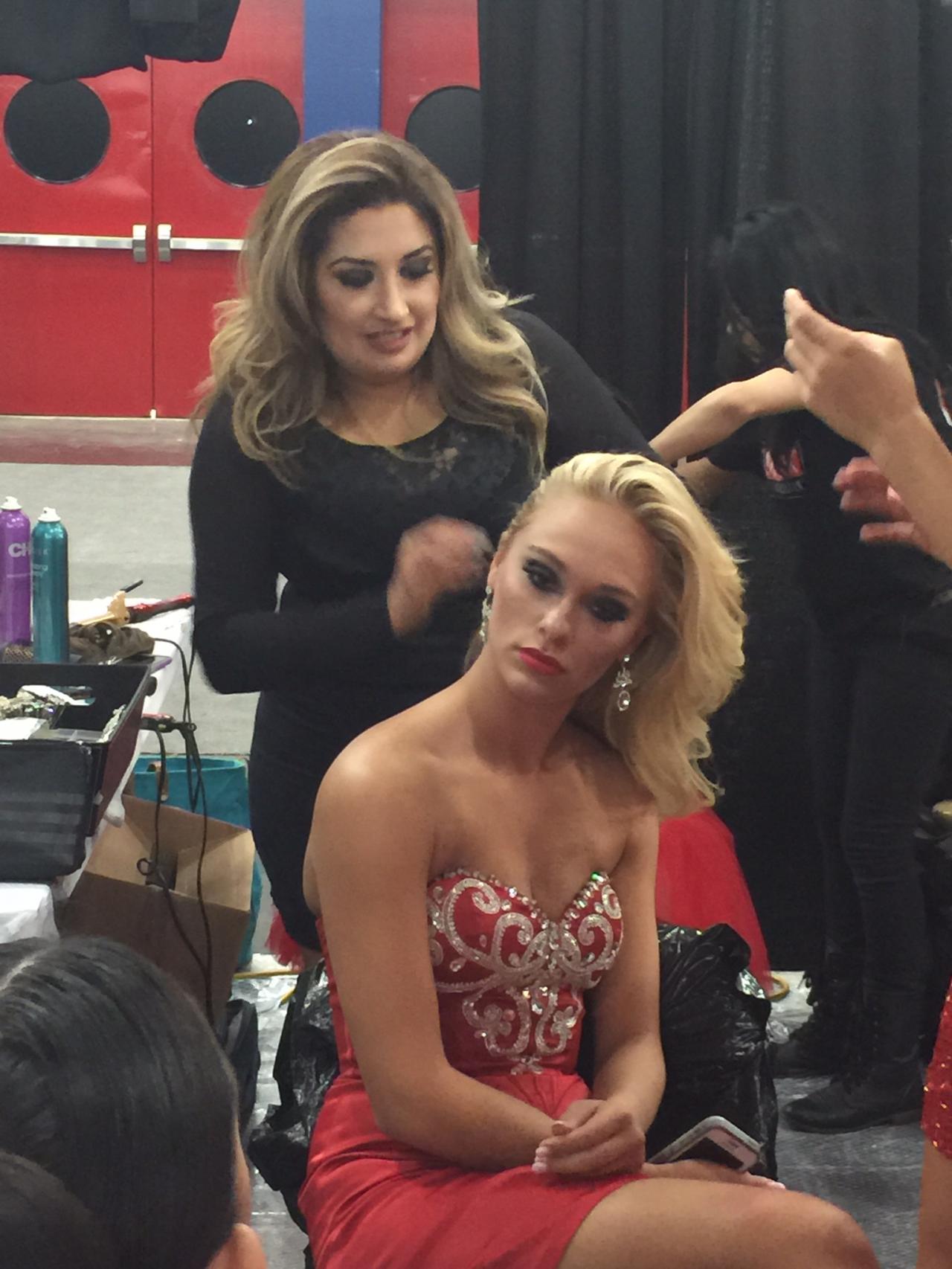 Kolor Roxx Hair Studio - Photo Gallery 1